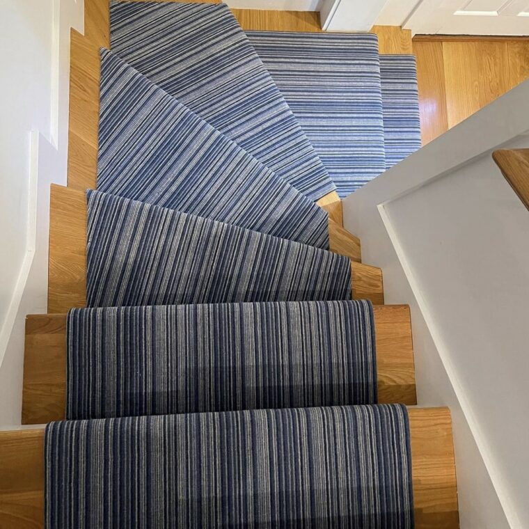 Elizabeth’s Cloth Striped Flatweaves Group – Elizabeth Eakins